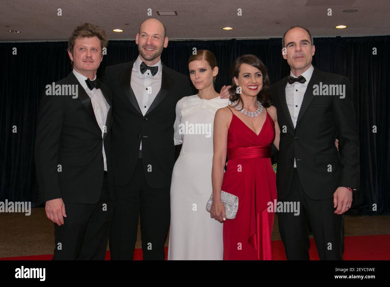 Kate Mara and Constance Zimmerman with the cast of House of Cards ...