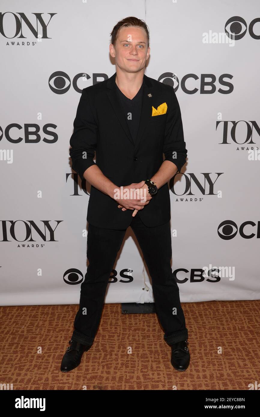 Billy Magnussen Vanya