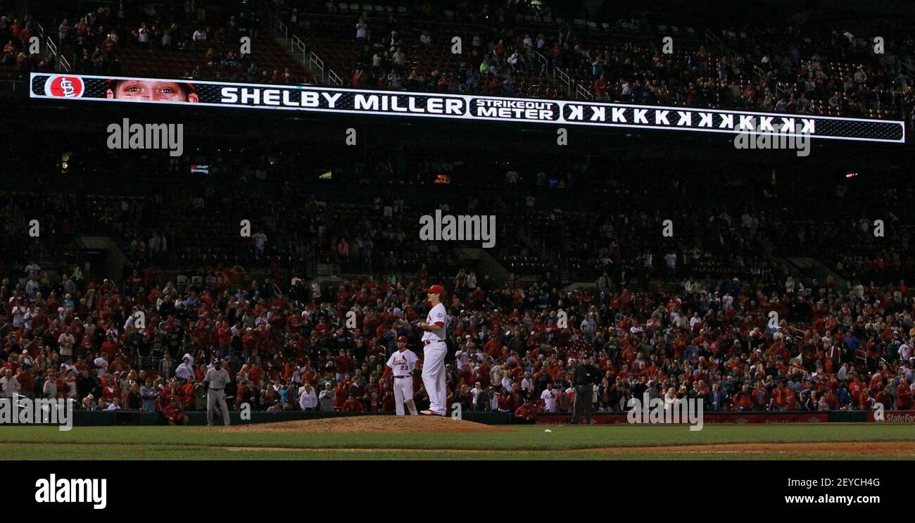 Busch stadium scoreboard High Resolution Stock Photography and Images ...