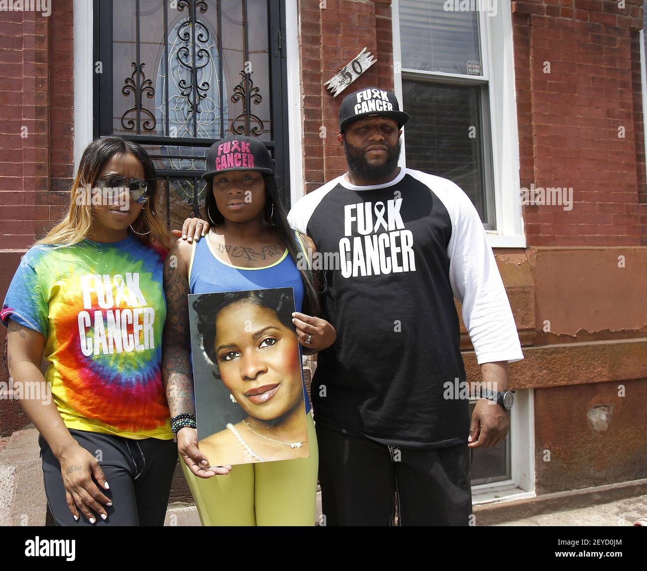 Makia Underwood, left, and her sister Zakia Clark, along with their ...