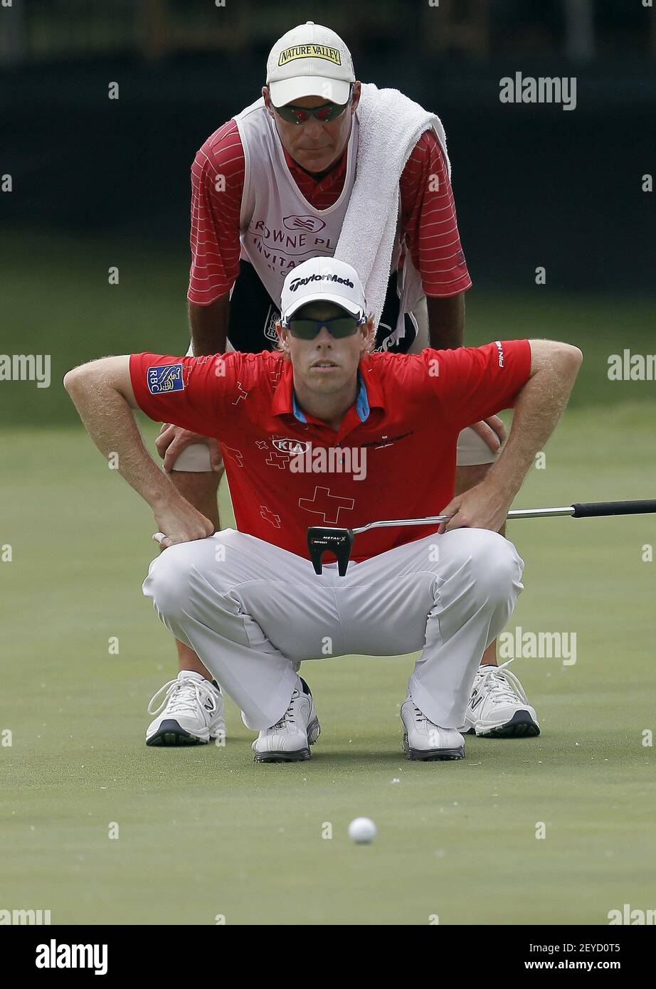 David Hearn surveys the 15th green in the opening round of the Crowne ...