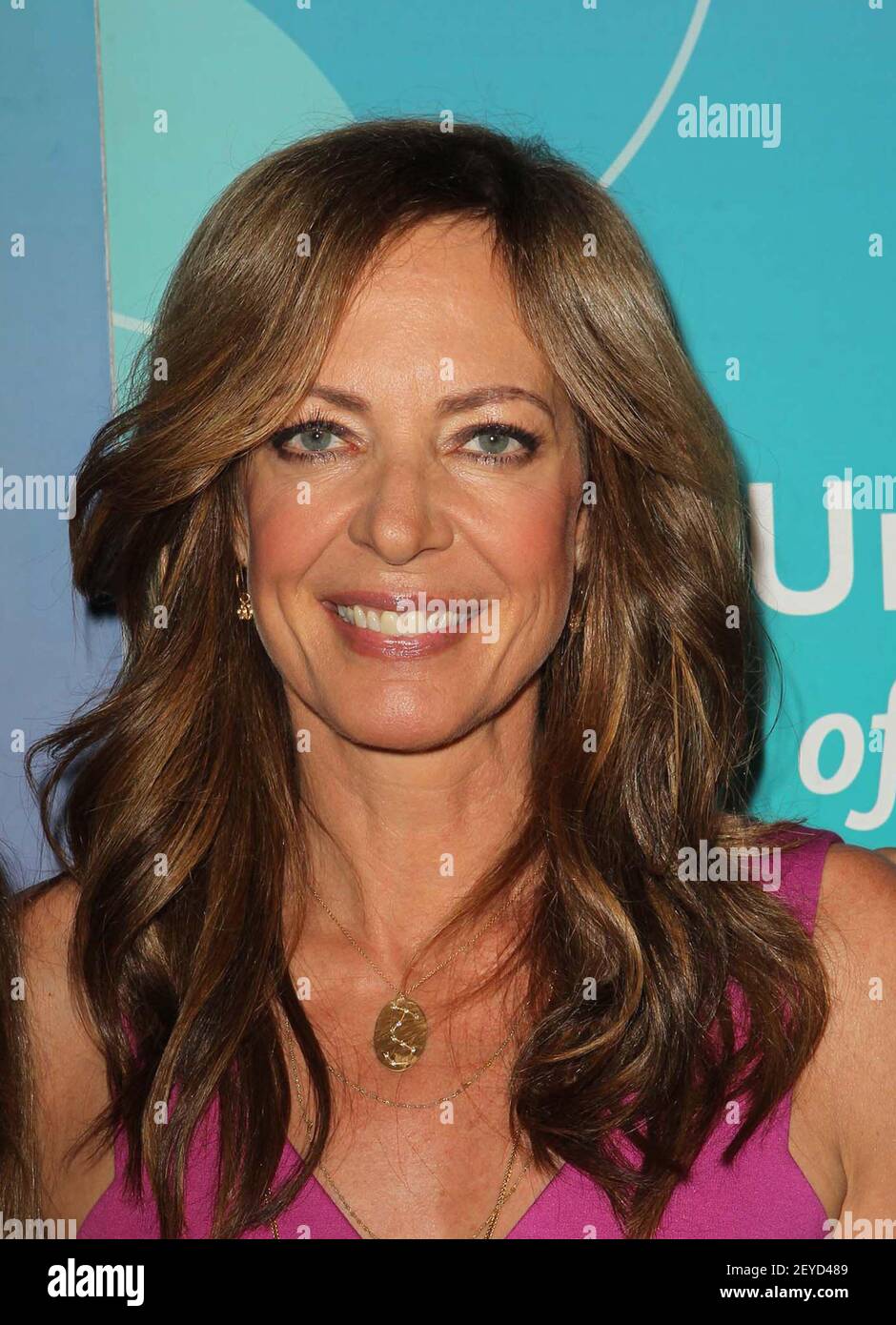 Allison brooks janney hi-res stock photography and images - Alamy
