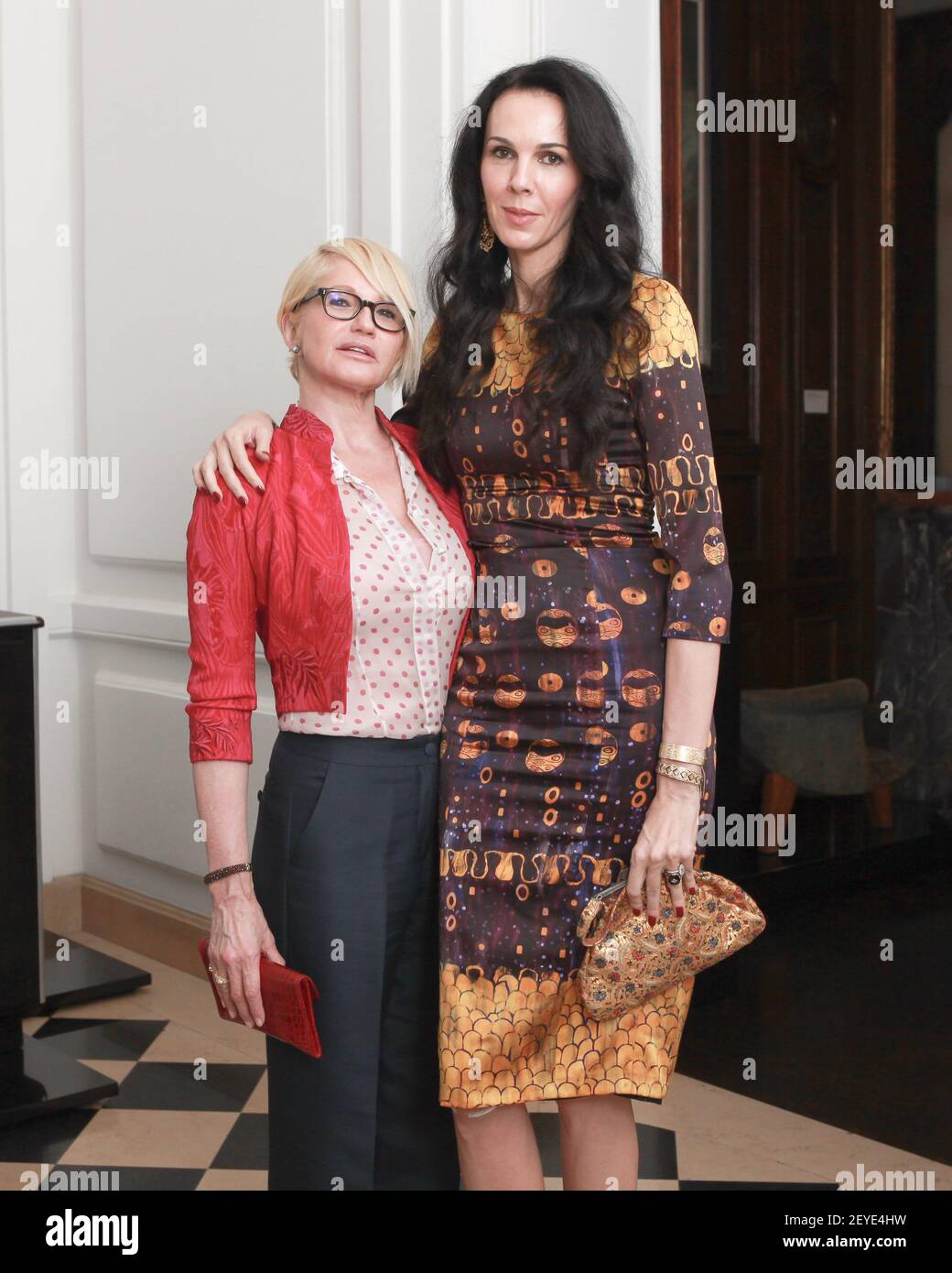 (L-R) Ellen Barkin and L'Wren Scott at the Neue Galerie New York, on ...