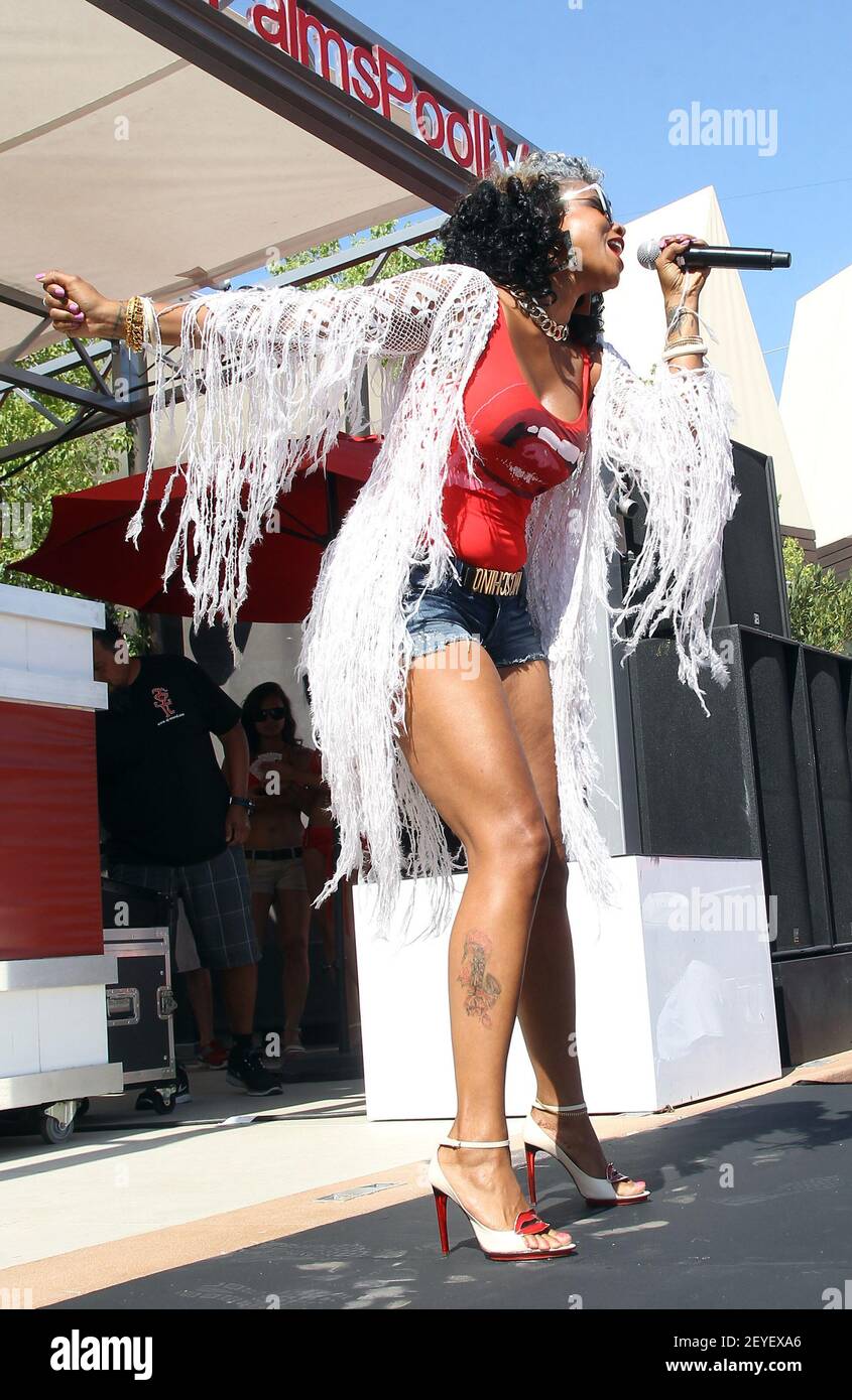 19 July 2013 - Las Vegas, NV - Kelis performs at Ditch Fridays at Ditch ...