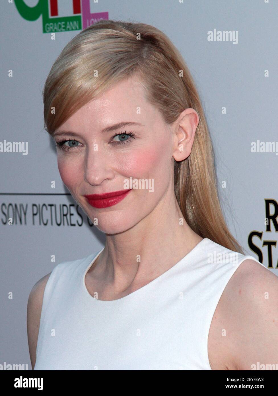 Cate Blanchett attends The Los Angeles Premiere of "Blue Jasmine" at ...