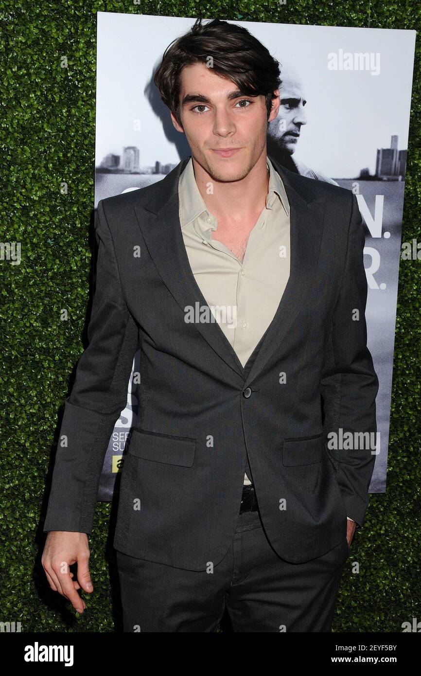 25 July 2013 - Hollywood, California - RJ Mitte. "Low Winter Sun" Los ...