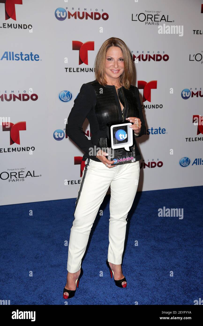 Judge Ana Maria Polo poses backstage at Telemundo's Premios Tu Mundo ...