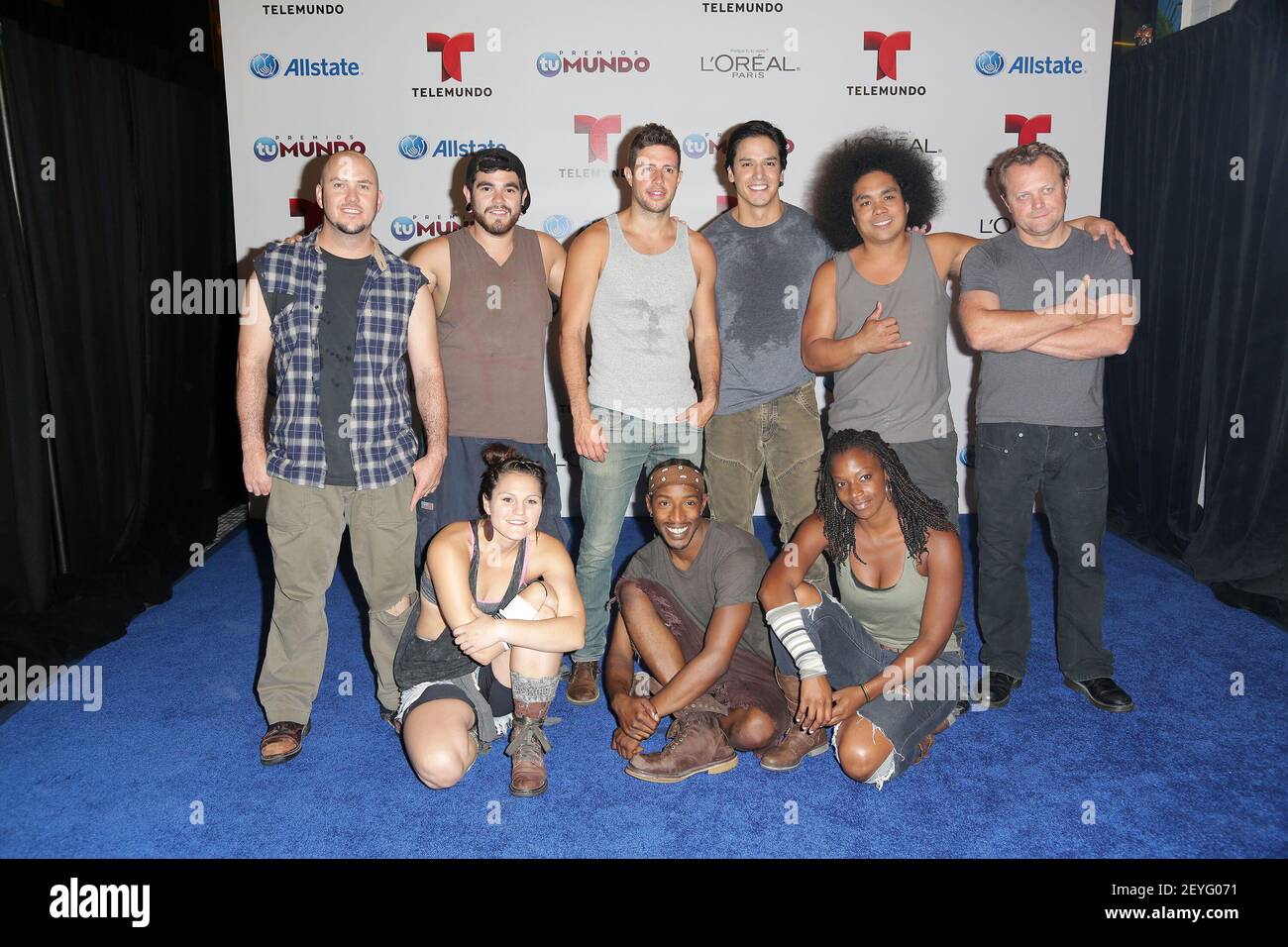 Stomp poses backstage at Telemundo's Premios Tu Mundo Awards at ...
