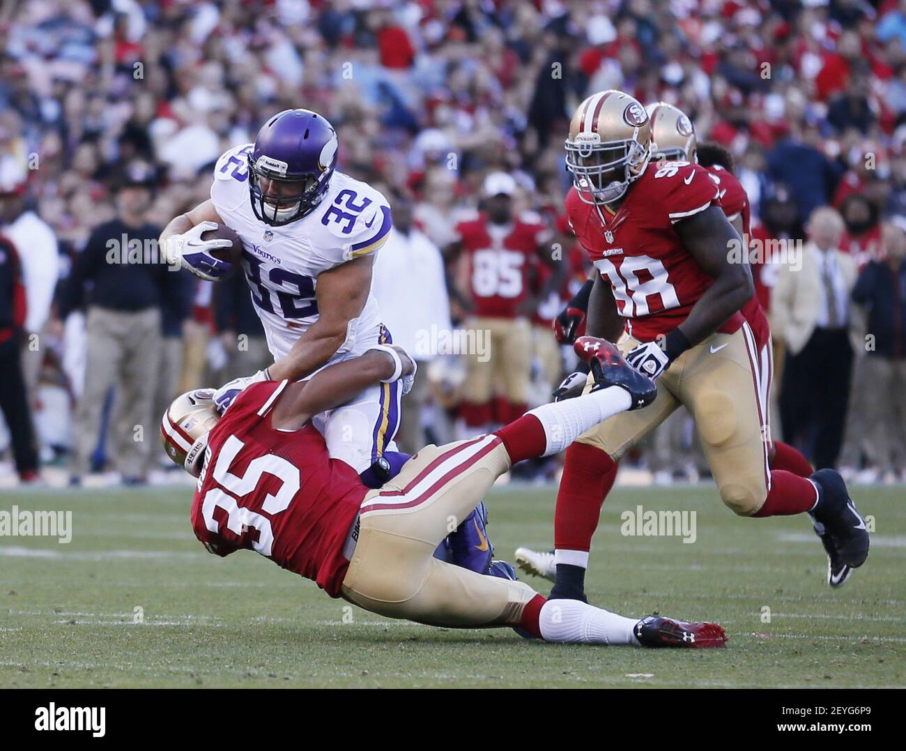 Minnesota Vikings running back Toby Gerhart picks up a first down over ...