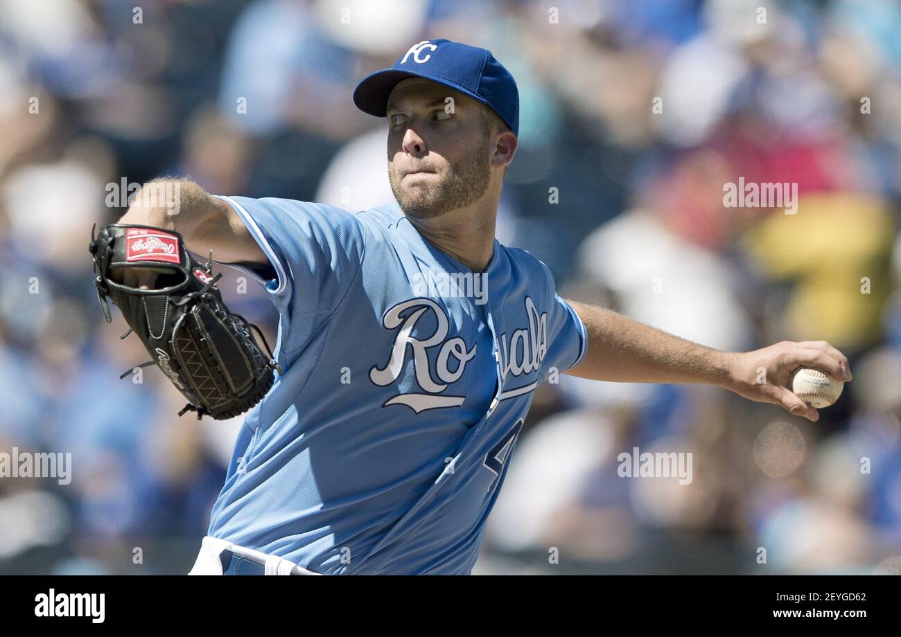 Kansas City Royals starting pitcher Danny Duffy (41) throws in the ...