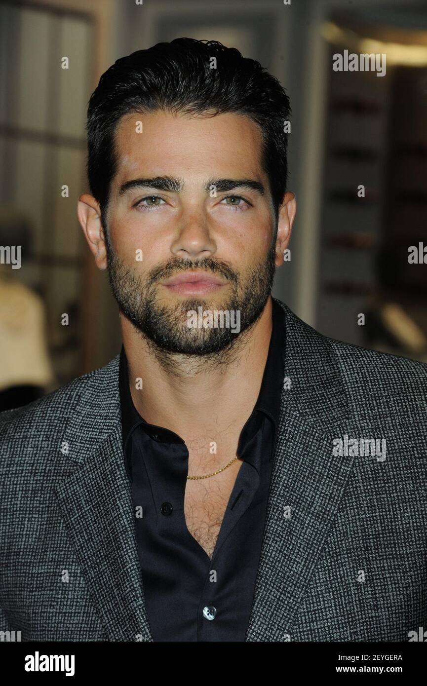 Jesse Metcalfe 2013 Jesse Metcalfe And Cara Santana Split After 13