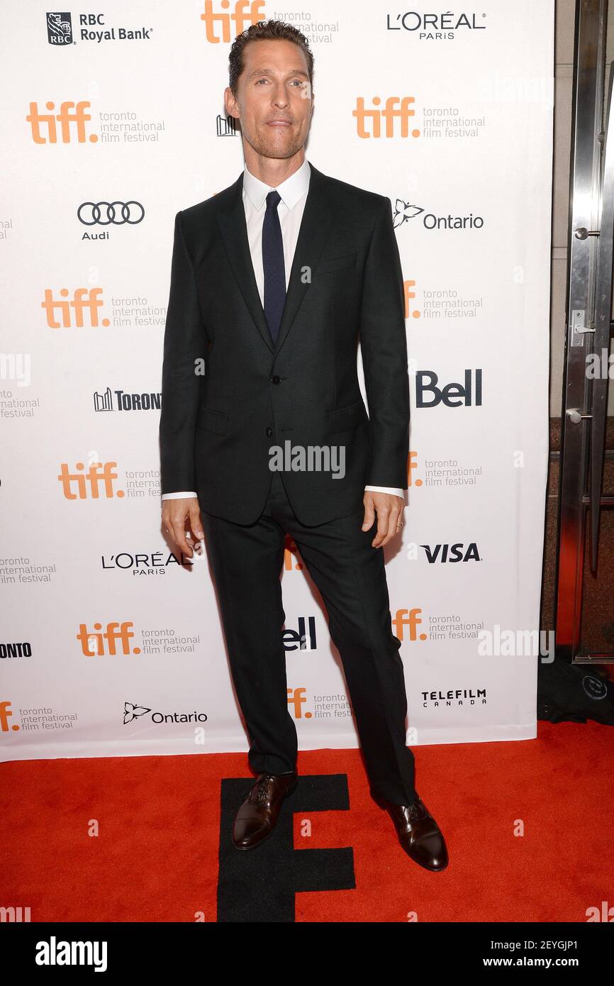 Actor Matthew McConaughey attends the 'Dallas Buyers Club" premiere at ...