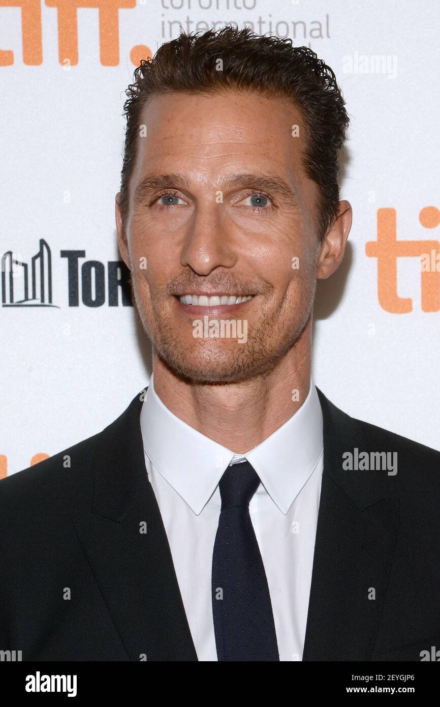 Actor Matthew McConaughey attends the 'Dallas Buyers Club" premiere at ...