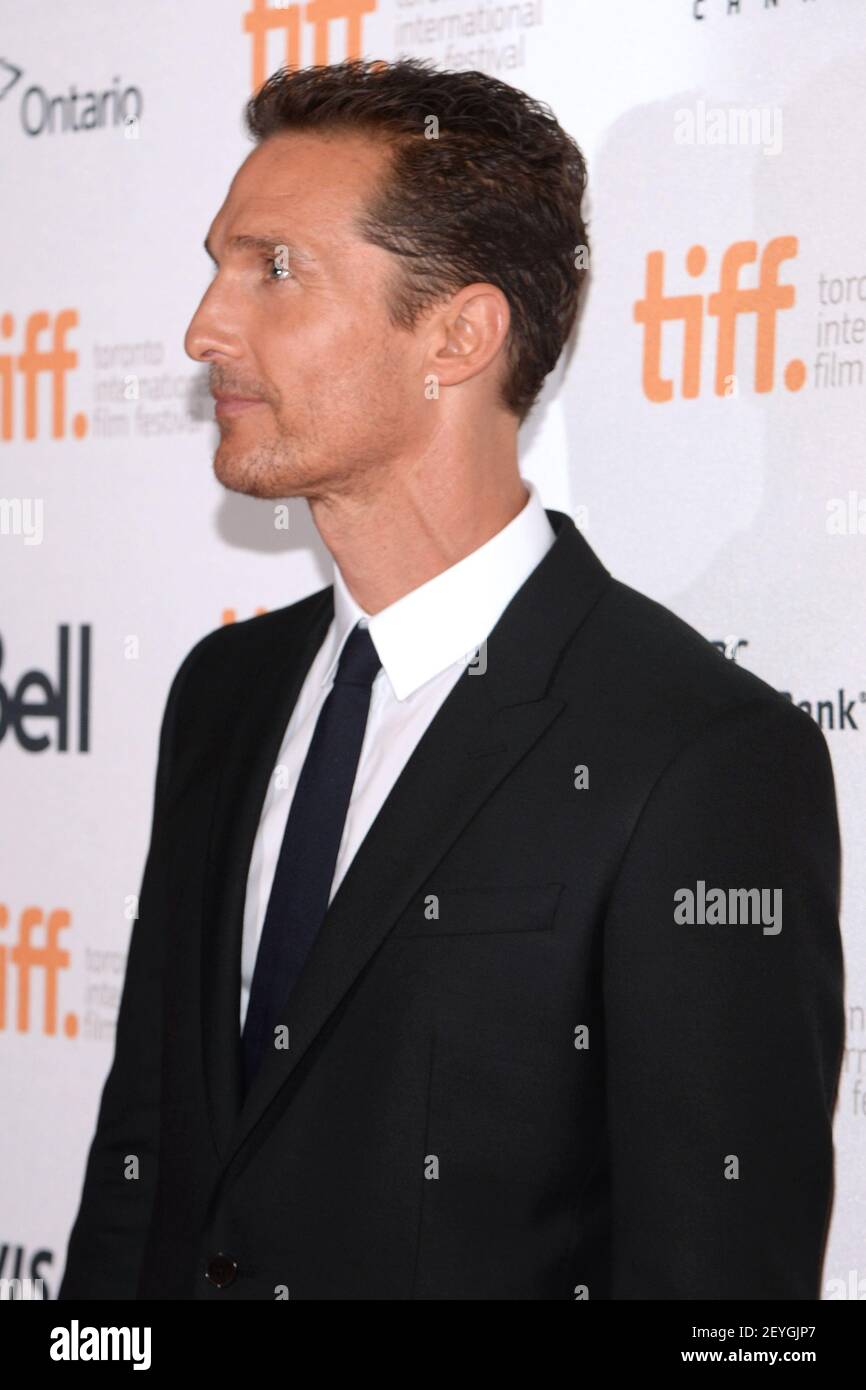 Actor Matthew McConaughey attends the 'Dallas Buyers Club" premiere at ...