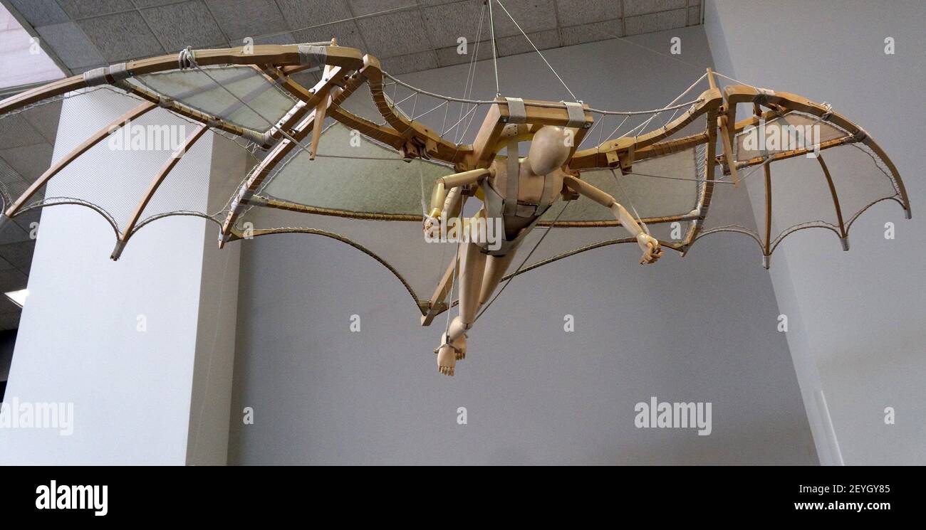 Leonardo Da Vinci Flying Machine Model