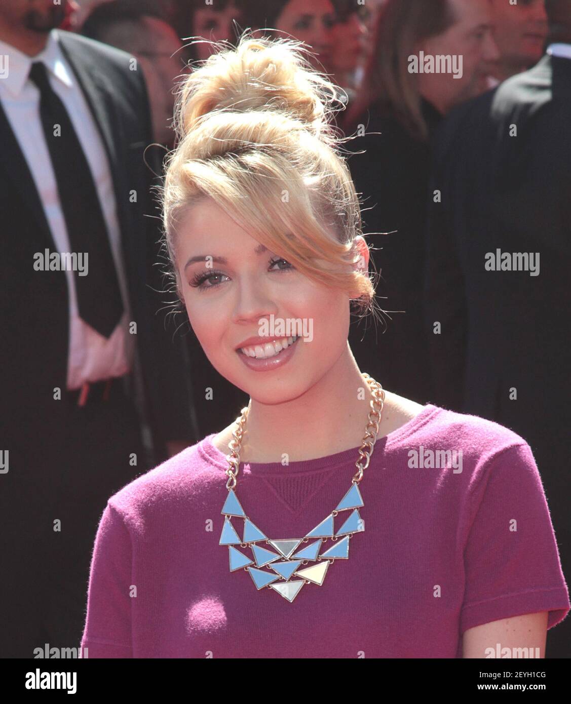Jennette McCurdy attends The 2013 Creative Arts Emmy Awards - Arrivals ...