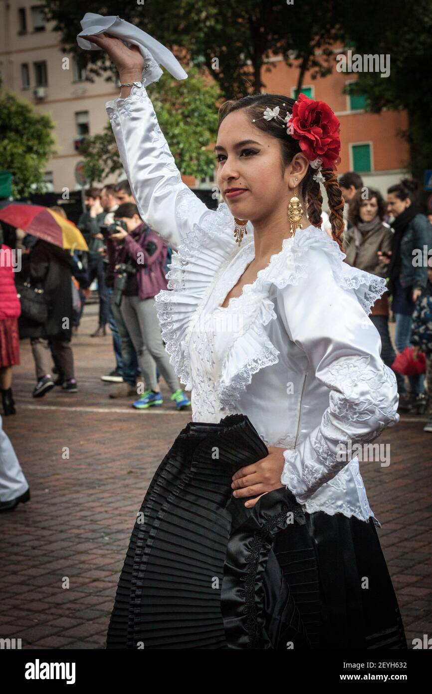 Gypsies rome hi-res stock photography and images - Alamy