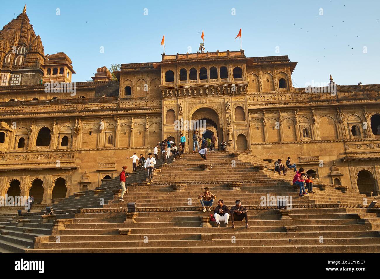 Maheshwar Palace from the Ghats in Maheshwar, Madhya Pradesh, India ...