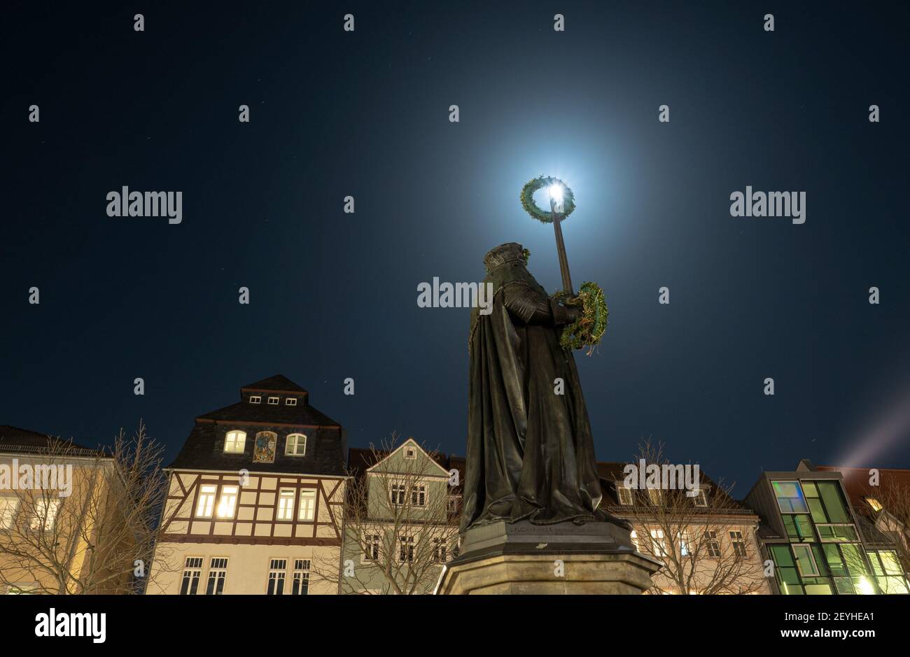 Longexposure in jena at night with full moon and Hanfried statue Stock ...