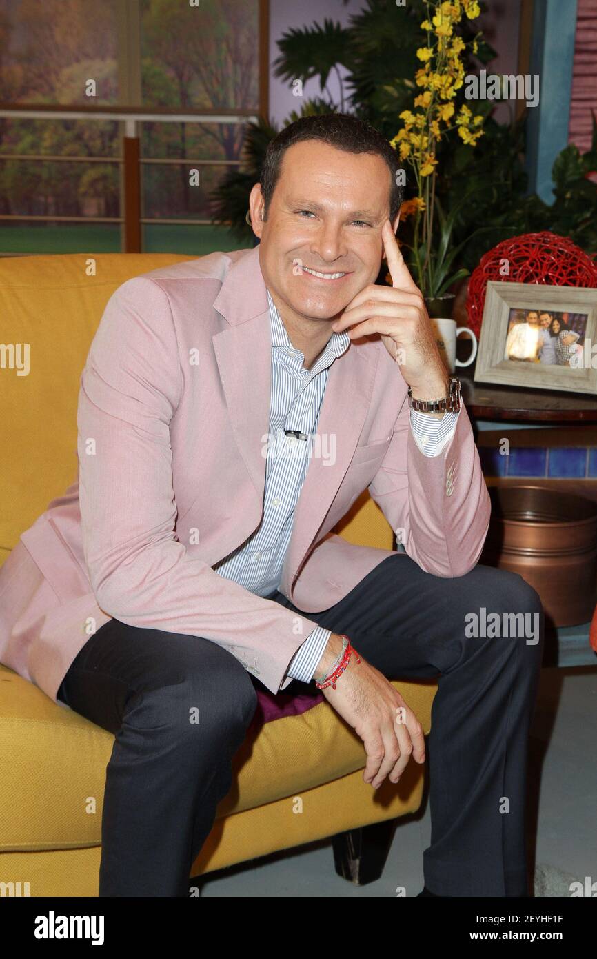 Alan Tacher are seen on the set of Univision's 'Despierta America ...