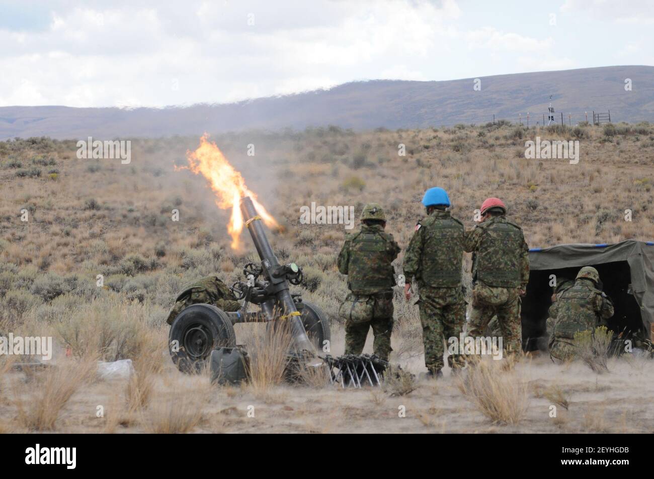 Japan Ground Self-Defense Force (JGSDF) soldiers with the 16th ...