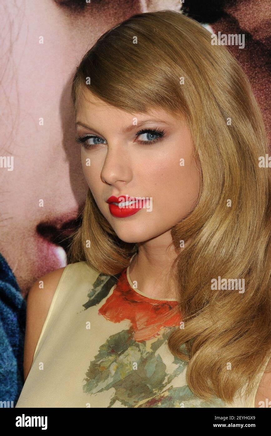 24 September 2013 - Hollywood, California - Taylor Swift. "Romeo ...