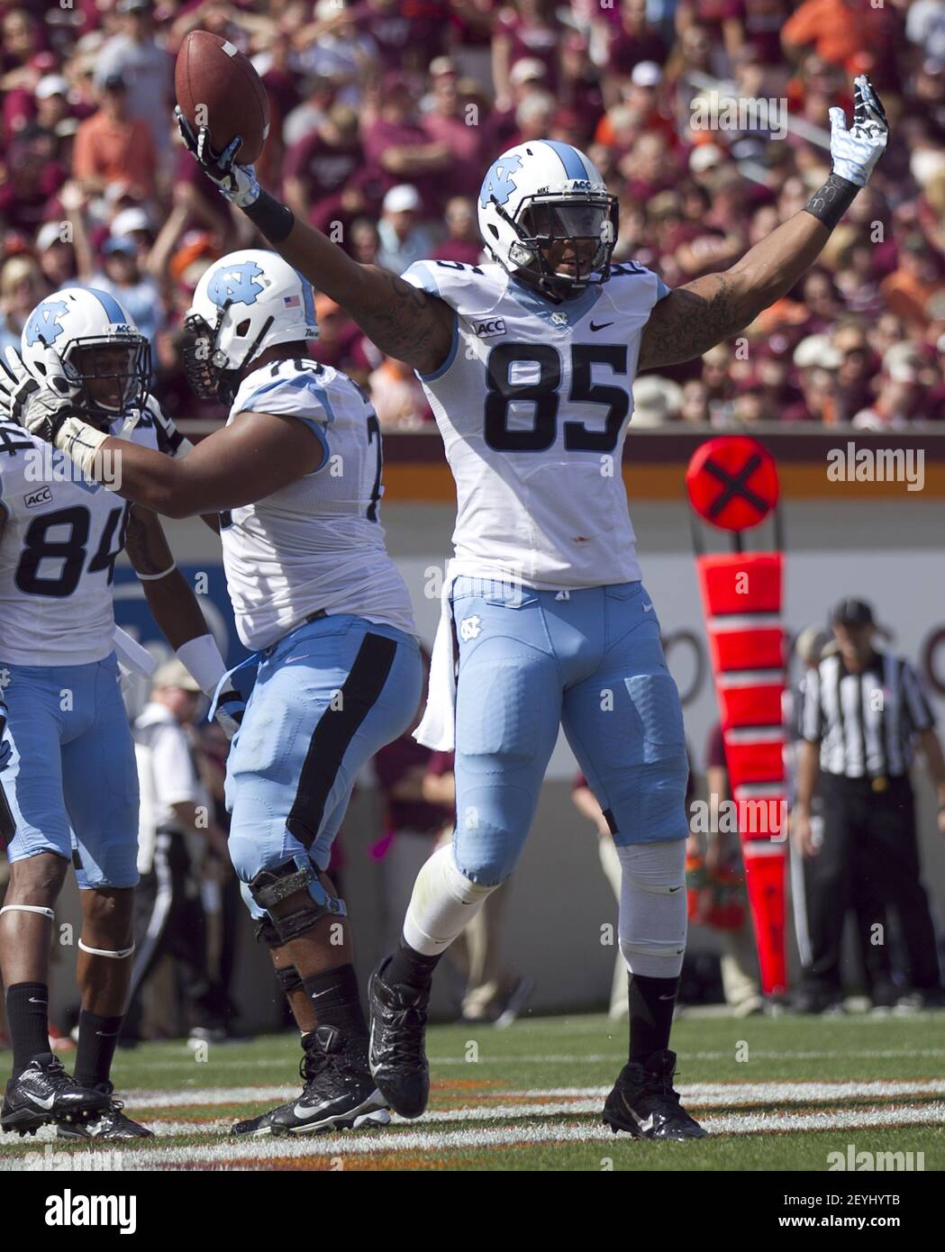 North Carolina's Eric Ebron (85) celebrates a touchdown on a pass from ...