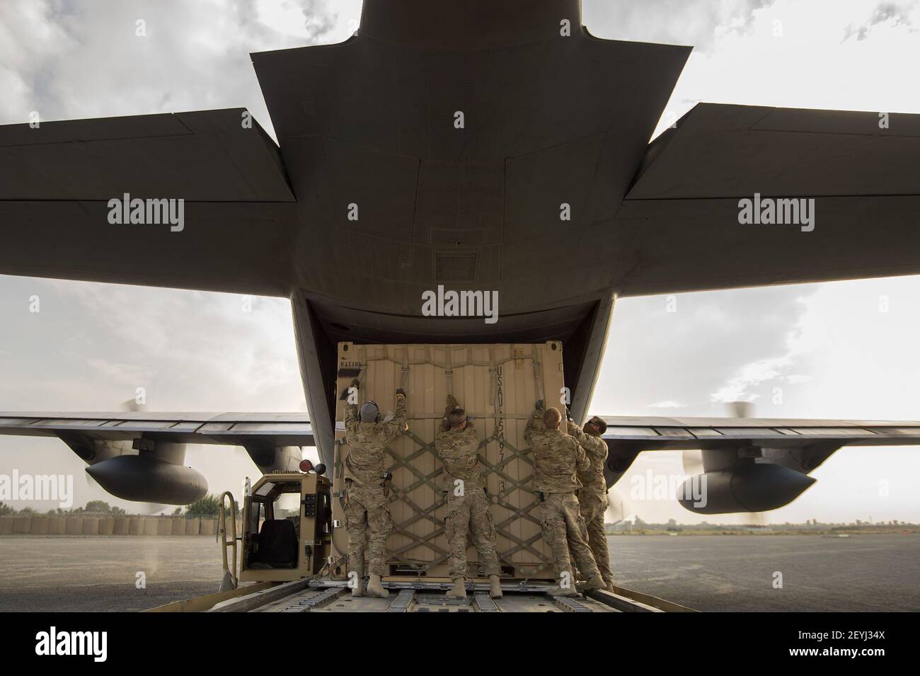 Fob operations hi-res stock photography and images - Alamy