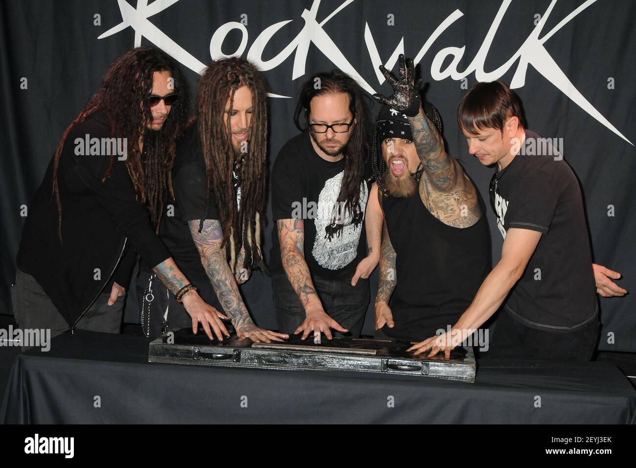 8 October 2013 - Hollywood, California - James Shaffer, Munky, Brian ...