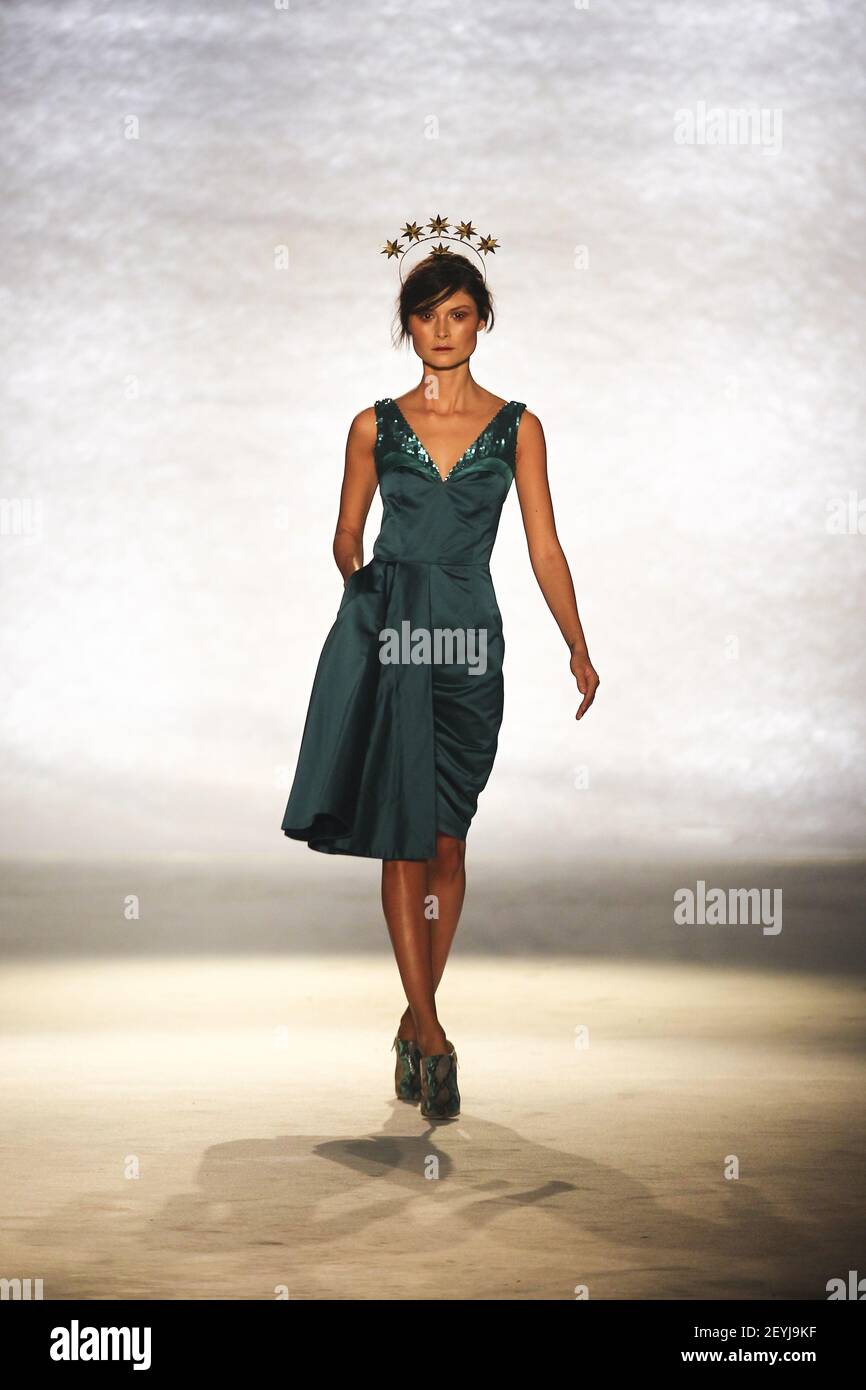 A model displays a Spring/Summer 2014 creation by Portuguese fashion ...