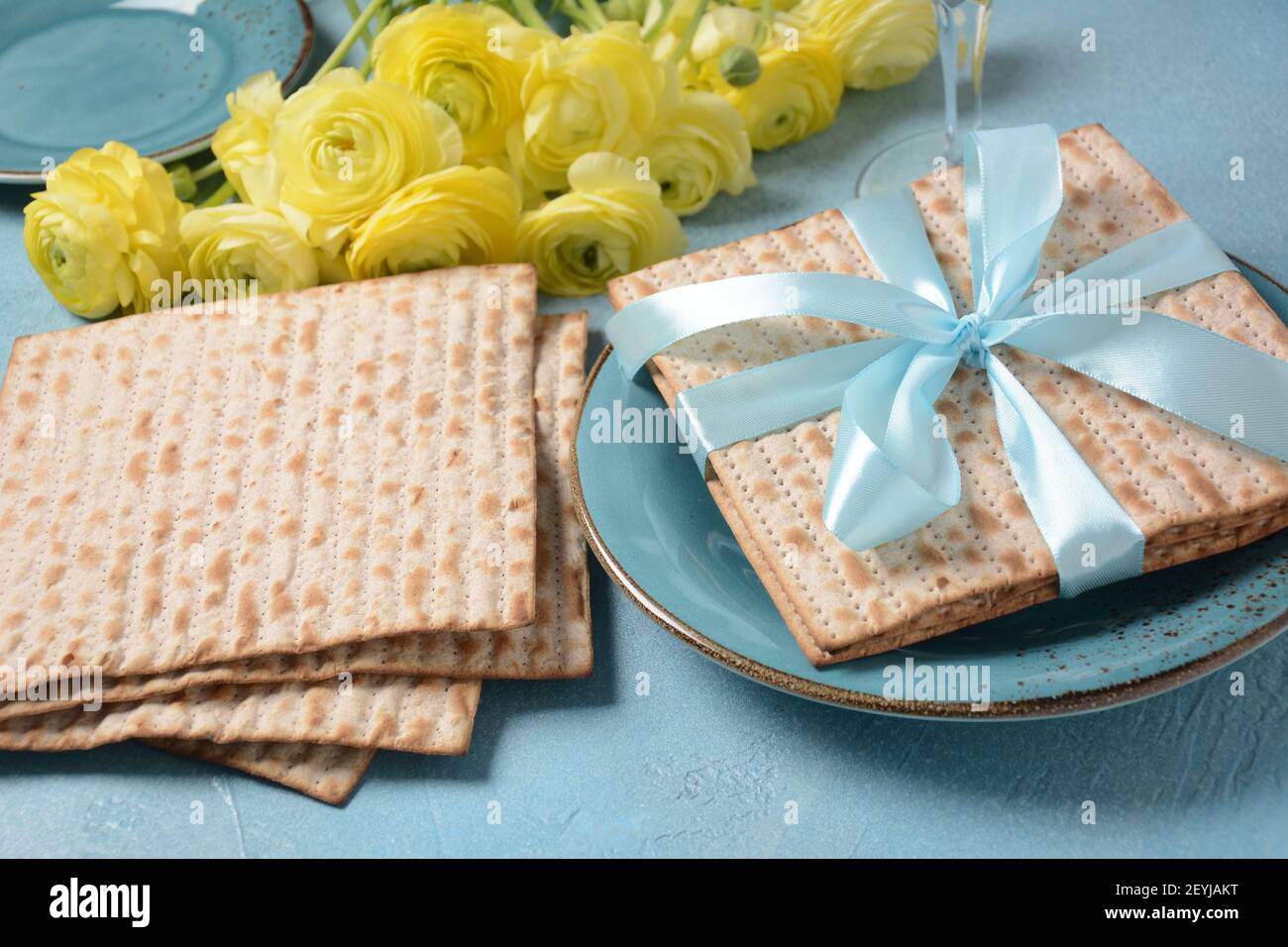 Passover seder plate symbolic food hi-res stock photography and images ...