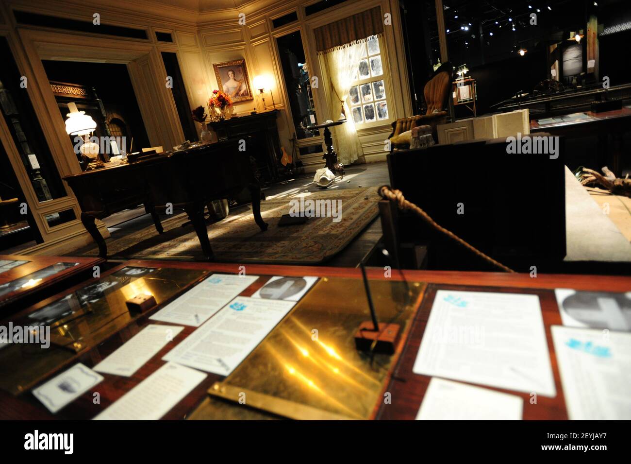 The International Exhibition of Sherlock Holmes on display at Oregon ...