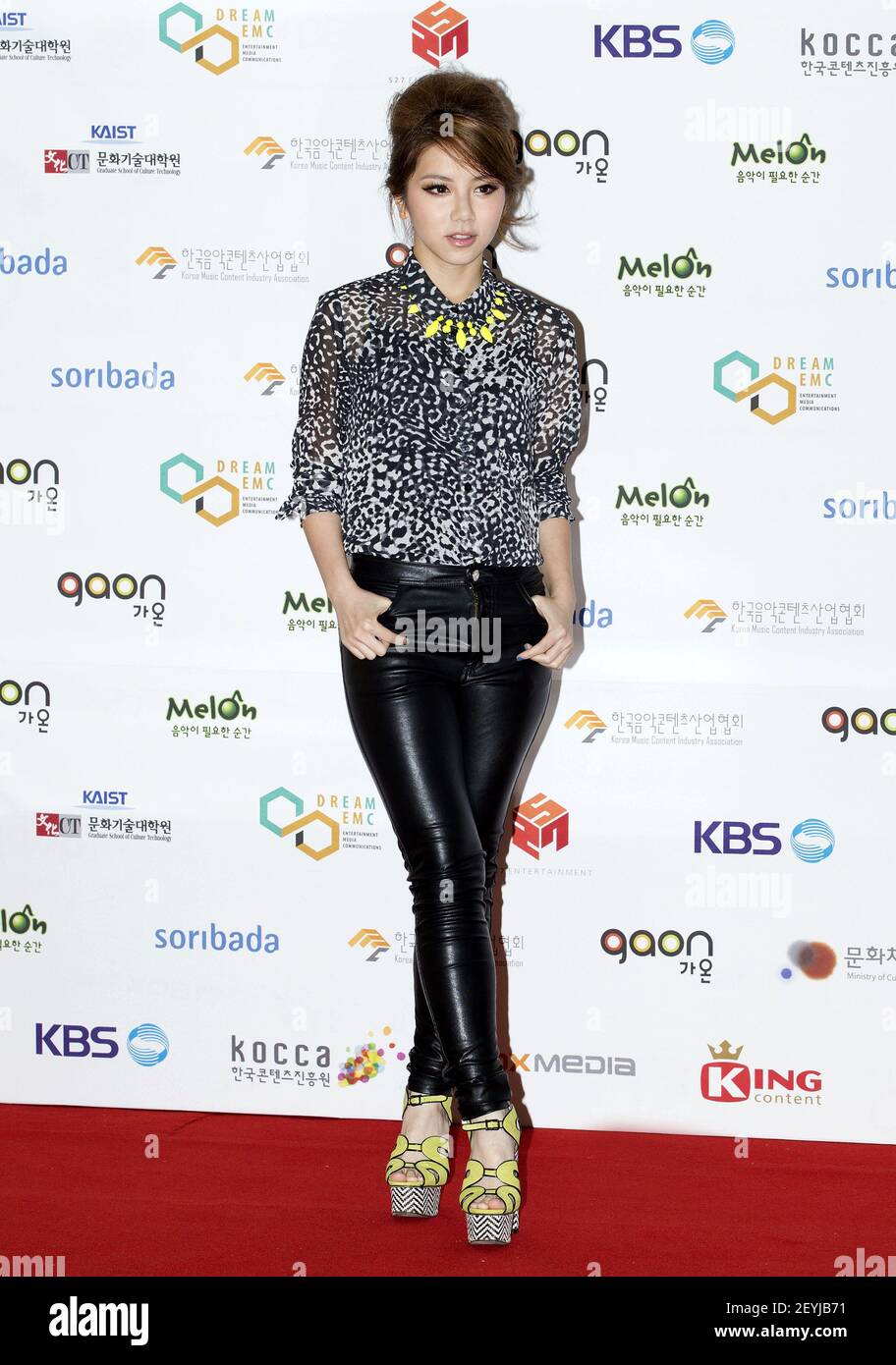 9 October 2013 - Seoul, South Korea : Hong Kong singer G.E.M (Chinese ...