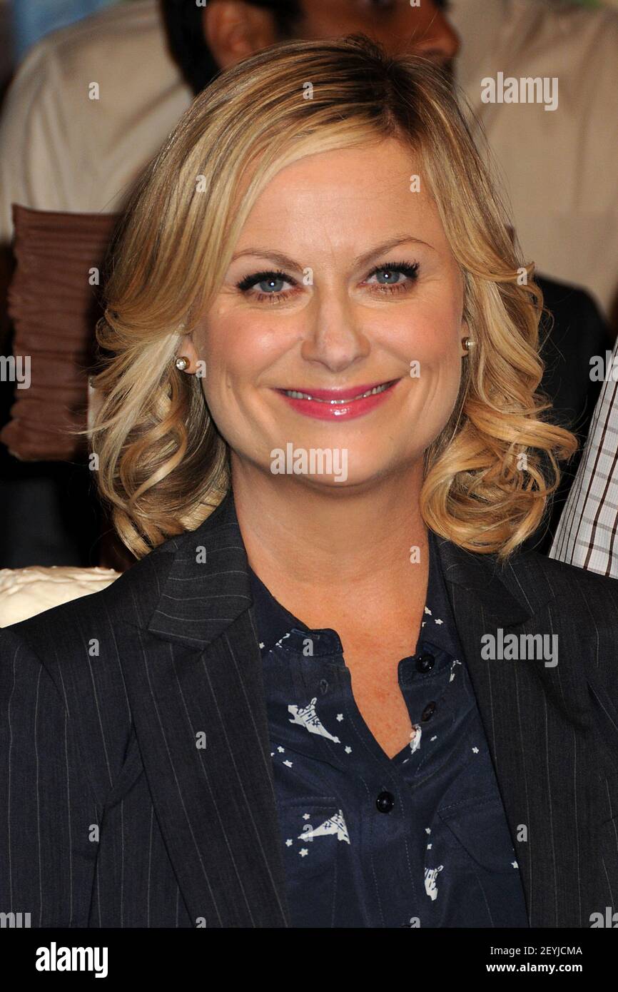 16 October 2013 - Studio City, California - Amy Poehler. "Parks and ...