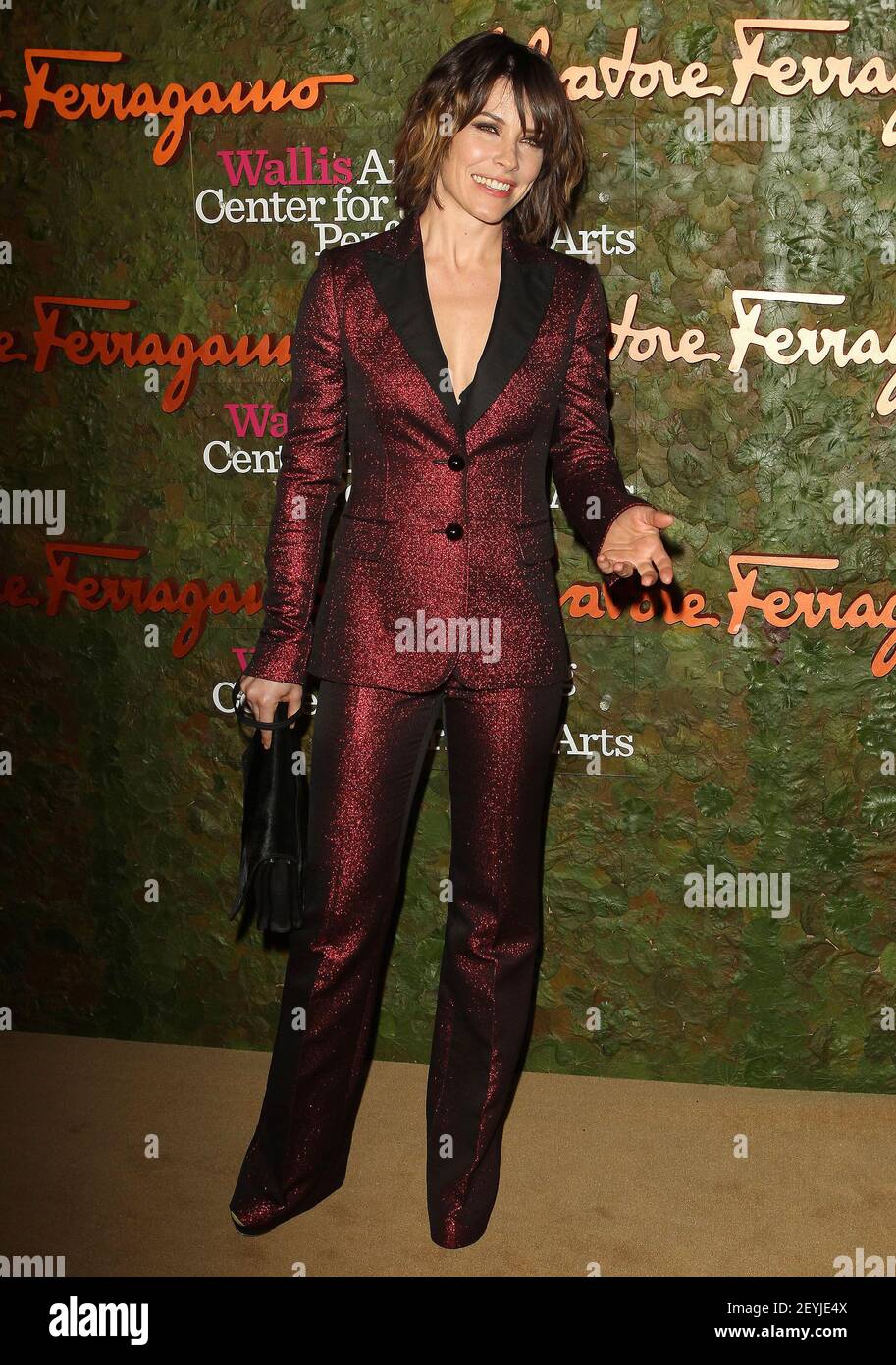 17 October 2013 - Beverly Hills, California - Evangeline Lilly. Wallis ...