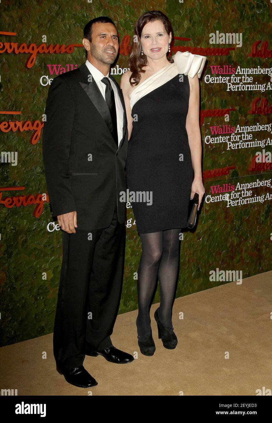 17 October 2013 - Beverly Hills, California - Reza Jarrahy, Geena Davis ...