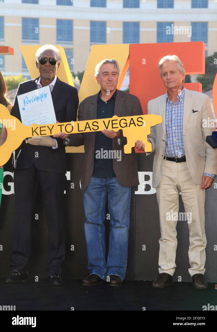 18 October 2013 - Las Vegas, NV - Morgan Freeman, Robert DeNiro ...