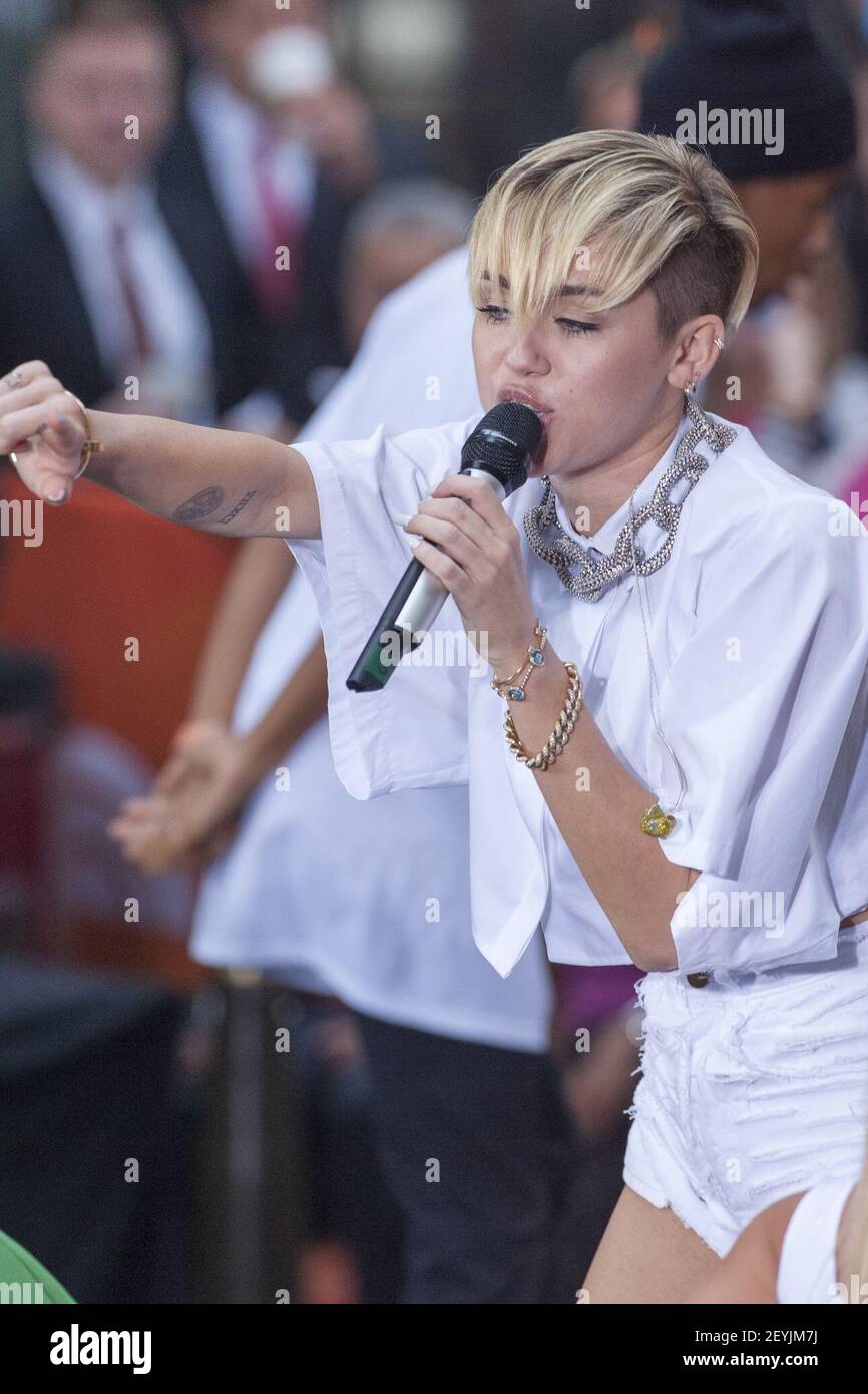 Miley Cyrus attends NBC's "Today Show" in Rockefeller Center in New ...
