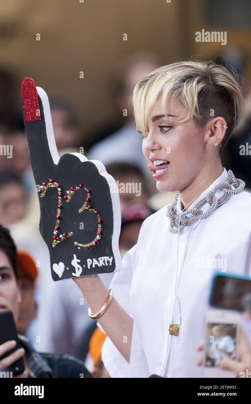 Miley Cyrus attends NBC's "Today Show" in Rockefeller Center in New ...