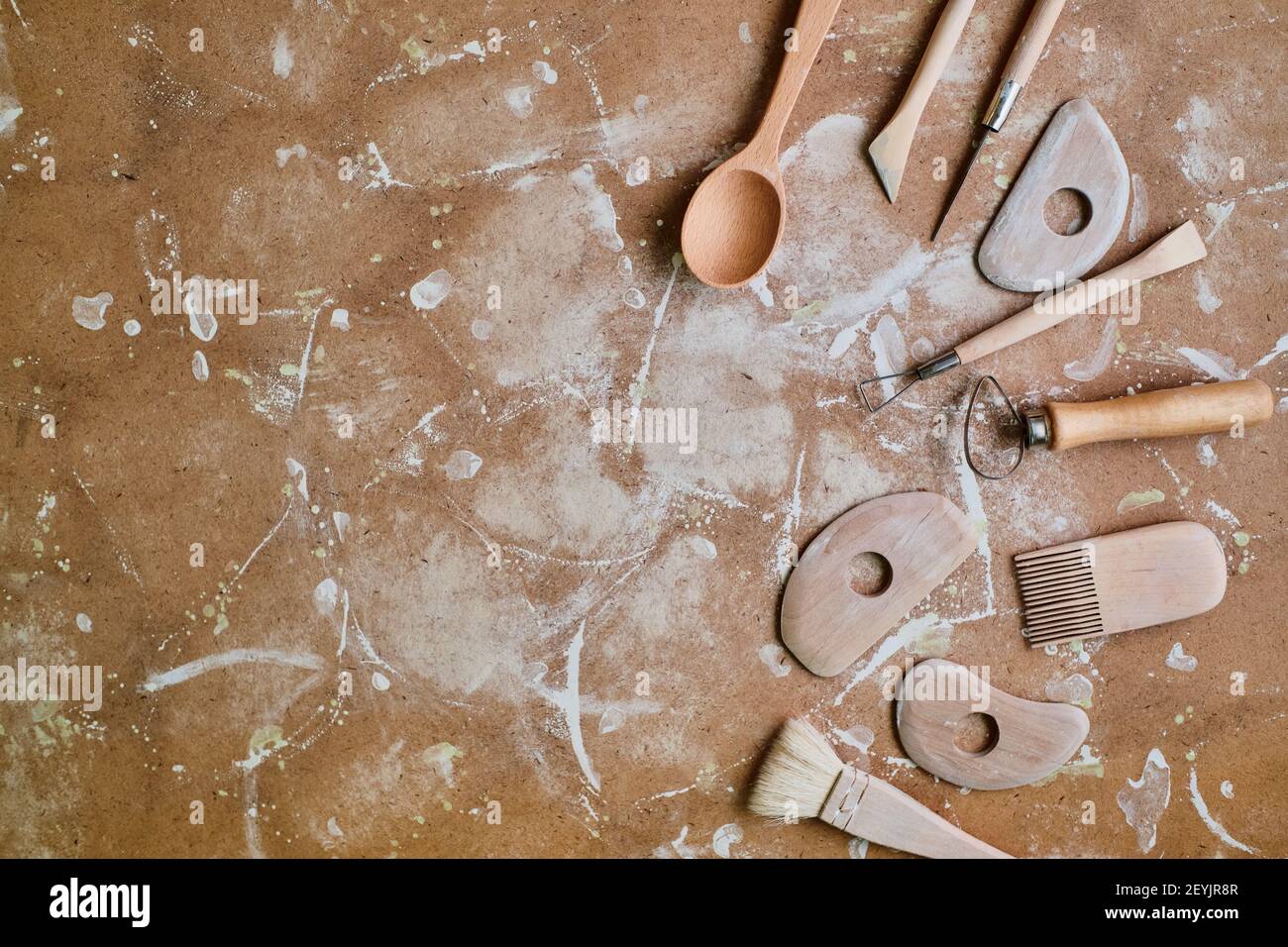 Ceramics class school hi-res stock photography and images - Alamy