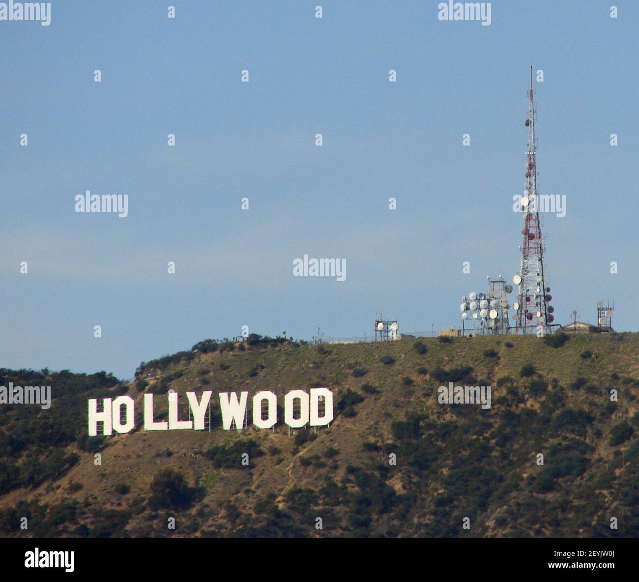 The Hollywood sign on Mount Lee looks south to Hollywood in Los Angeles ...