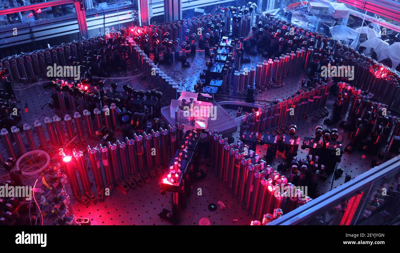 Quantum computer china hi-res stock photography and images - Alamy
