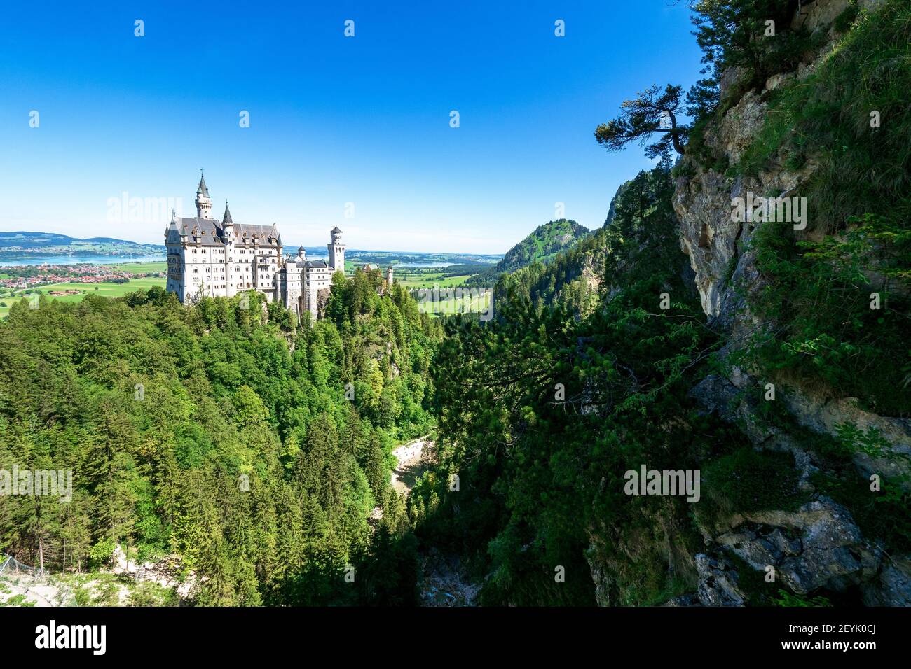 View of famous and amazing Neuschwanstein Castle, Bavaria, Germany ...