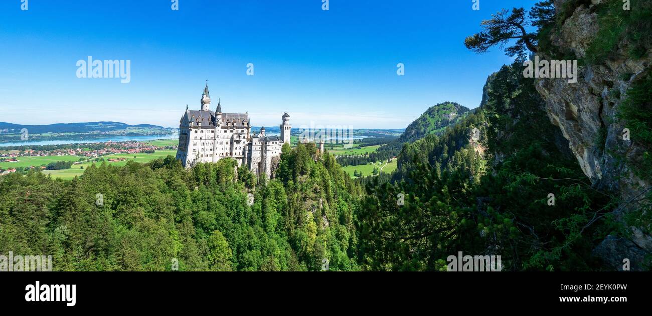 View of famous and amazing Neuschwanstein Castle, Bavaria, Germany ...