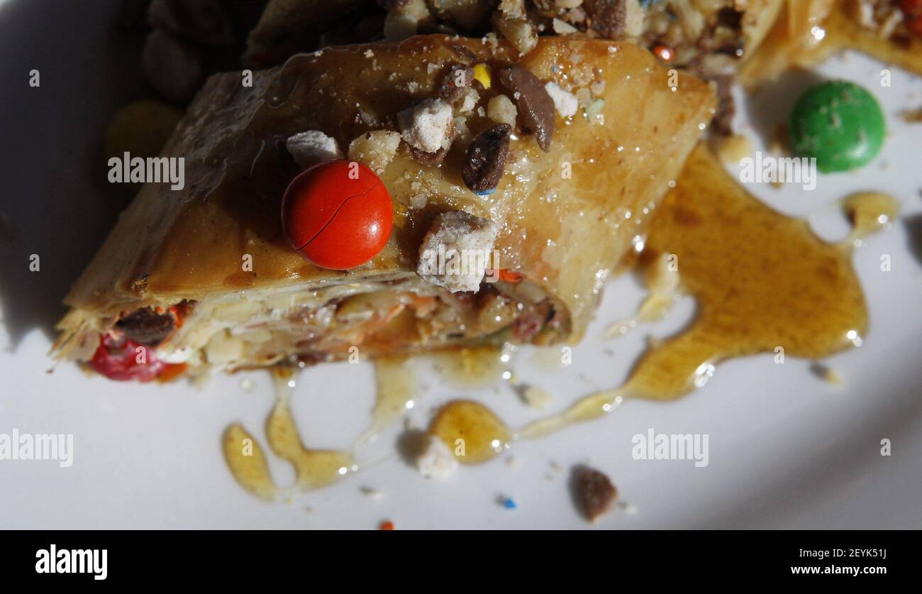 Turn leftover Halloween candy into spooktacular treats and drinks ...