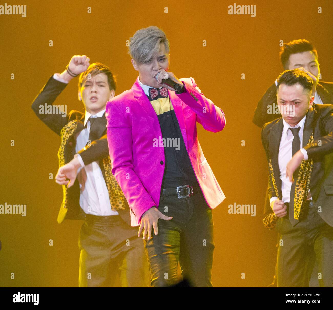 3 November 2013 - Goyang, South Korea : Taiwanese singer Show Lo ...