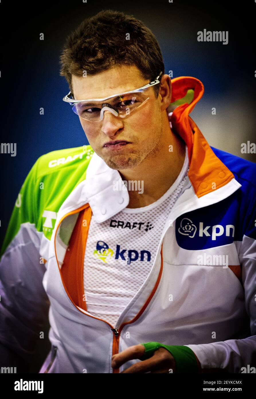 HEERENVEEN - Dutch Olympian champion Sven Kramer trains on the ice in ...