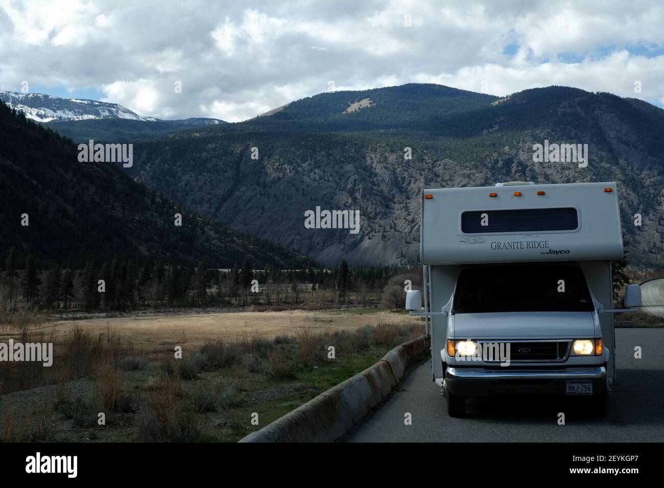 Rv, driving, usa hi-res stock photography and images - Alamy