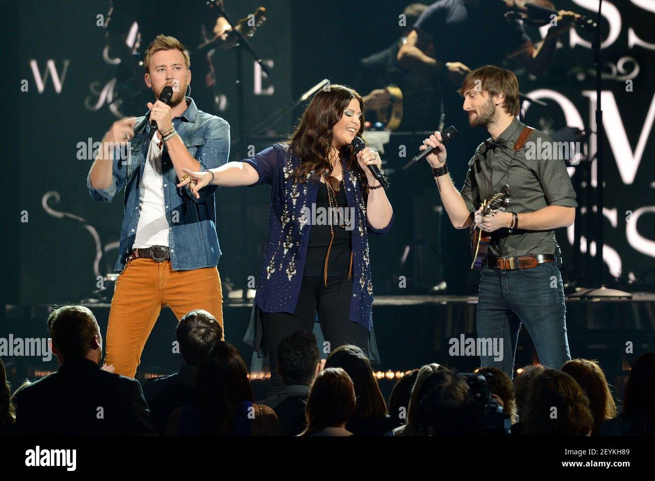 06 November 2013 - Nashville, Tennessee - Charles Kelley, Hillary Scott ...