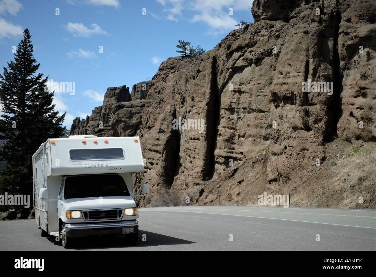 Motorhome driving on country hi-res stock photography and images - Alamy